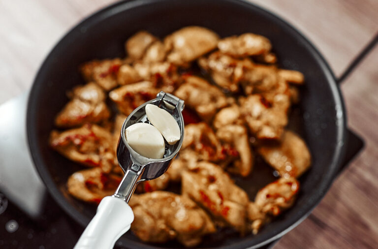 Easy Chicken Goulash Recipe